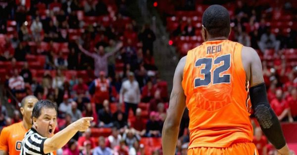 "Ξάπλωσε" τον διαιτητή ο Τζαρμάλ Ρέιντ - Eurohoops