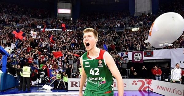 Davis Bertans está en los planes de los Spurs - Eurohoops