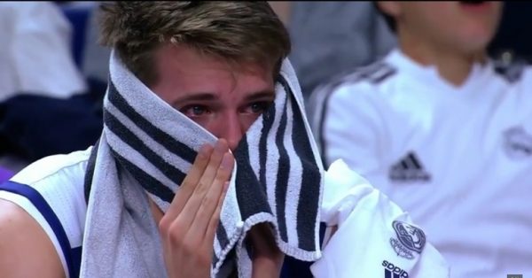 Doncic crying at the bench, coach Laso comforting him - Eurohoops