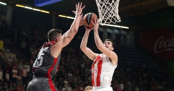 Nemanja Dangubic out against Valencia - Eurohoops