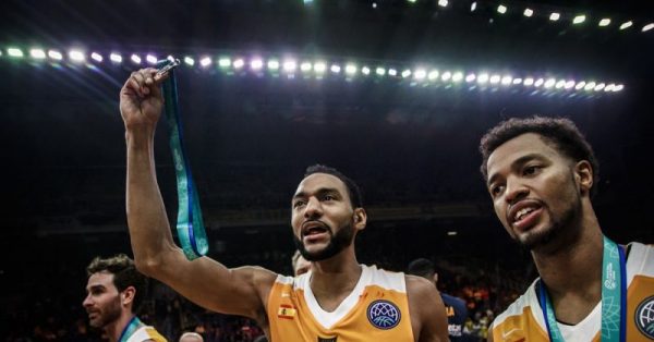 El UCAM Murcia renueva a Sadiel Rojas hasta 2020 - Eurohoops