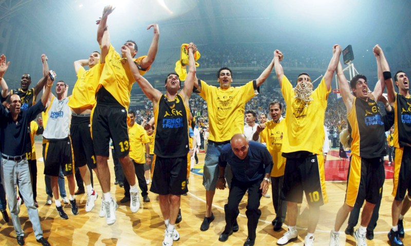 ΑΕΚ: Από το ζενίθ του 2002 στο ναδίρ της Β' Εθνικής και η επιστροφή της ...