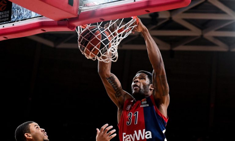 Dunk of the Night: Devin Booker (FC Bayern München) - Eurohoops