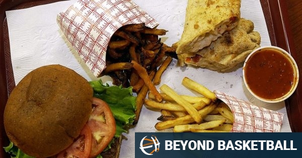 Η μεγαλύτερη παραγγελία fast food κοστίζει... 7.400 δολάρια! - Eurohoops