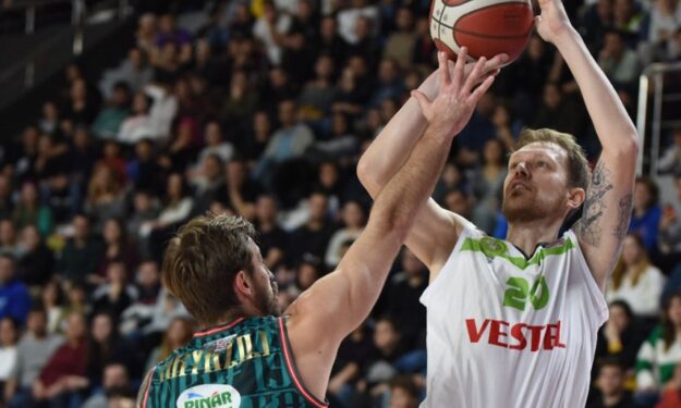 Braian Angola Yetmedi; Manisa BBSK, Pako Cruz ile Pınar Karşıyaka'yı ...