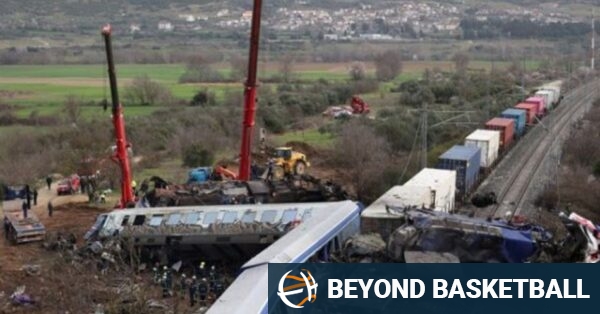 Ολυμπιακός & Παναθηναϊκός για τα Τέμπη: Τα συλλυπητήρια για την ...