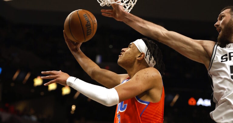 Ousmane Dieng drops 17 points in San Antonio - Eurohoops