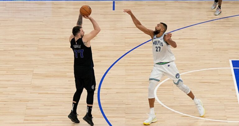 Luka Doncic hits the winning three to get a 2-0 lead - Eurohoops