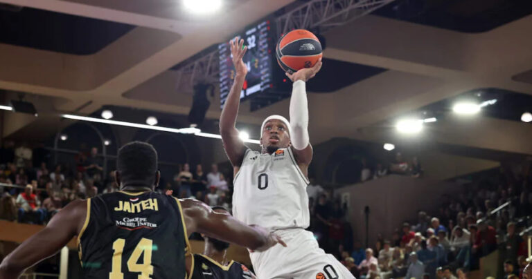 TJ Shorts gets his first EuroLeague MVP of the Round award - Eurohoops