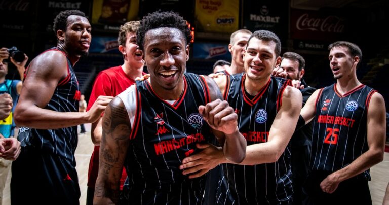 Saben Lee signs with Olympiacos until the end of the 2026-27 season ...
