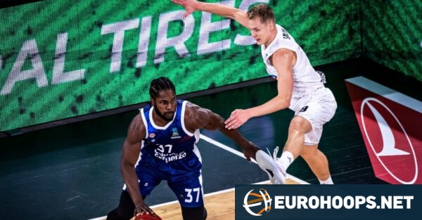 El Valencia despierta a tiempo en Rumanía y suma su tercera victoria en Eurocup - Eurohoops