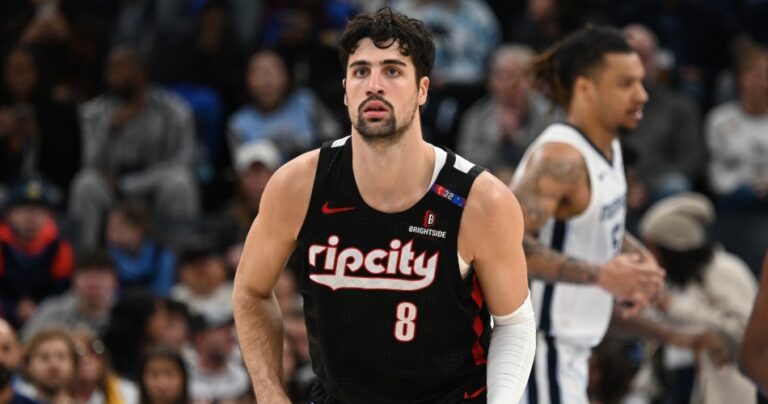 Deni Avdija lifts the Blazers over the Bucks and Giannis - Eurohoops