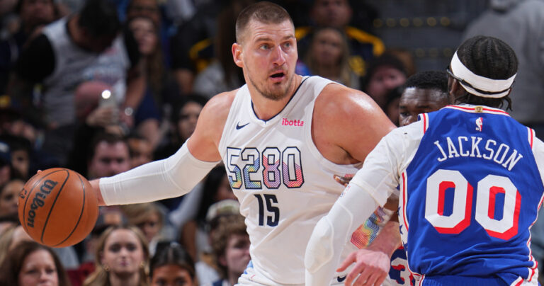 Jokic ‘enjoys’ insane corner three, denies practicing the shot - Eurohoops