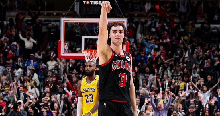 Chicago Bulls, İki Oyuncusunu "Dokunulmaz" İlan Etti - Eurohoops