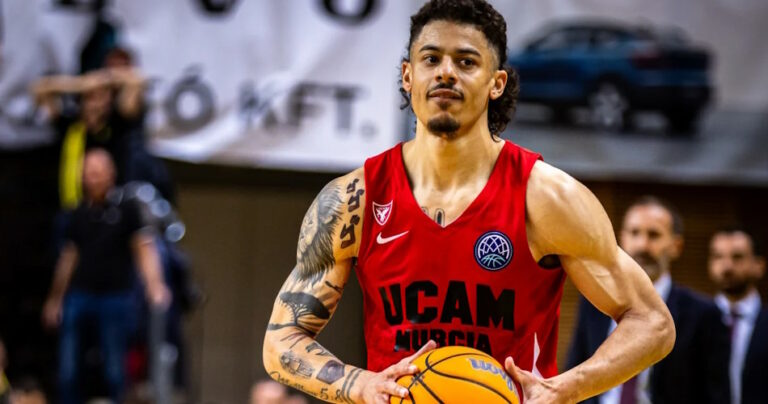 Jonah Radebaugh extends his contract with Murcia for another season ...