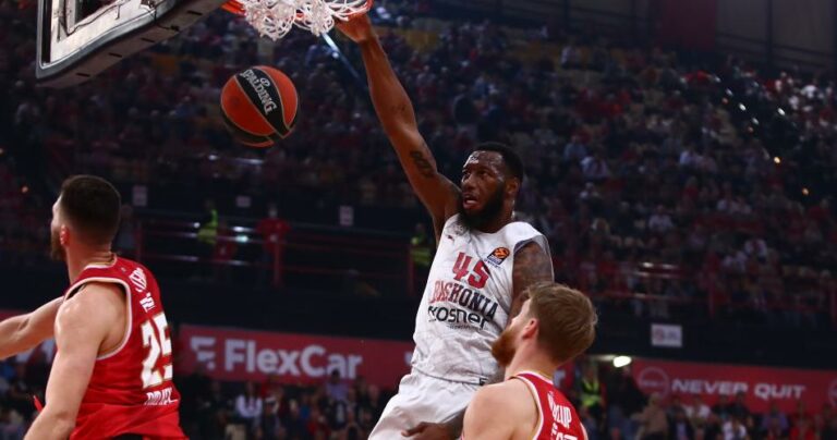 Donta Hall ficha por el Olympiacos - Eurohoops