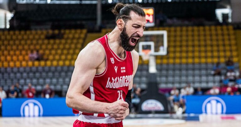 Tornike Shengelia responds to comments about Barca roster being "too ...
