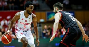 Loira gostosa gemendo