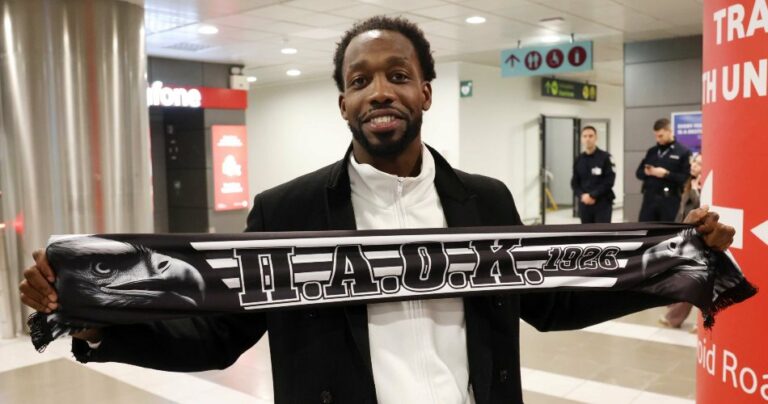 Patrick Beverley set to sign for PAOK, already arrived in Greece ...