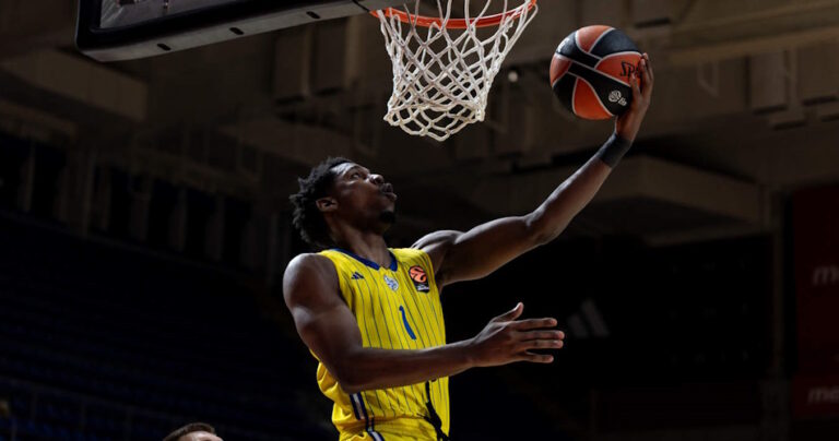 Maccabi routs Hapoel to open Finals series - Eurohoops